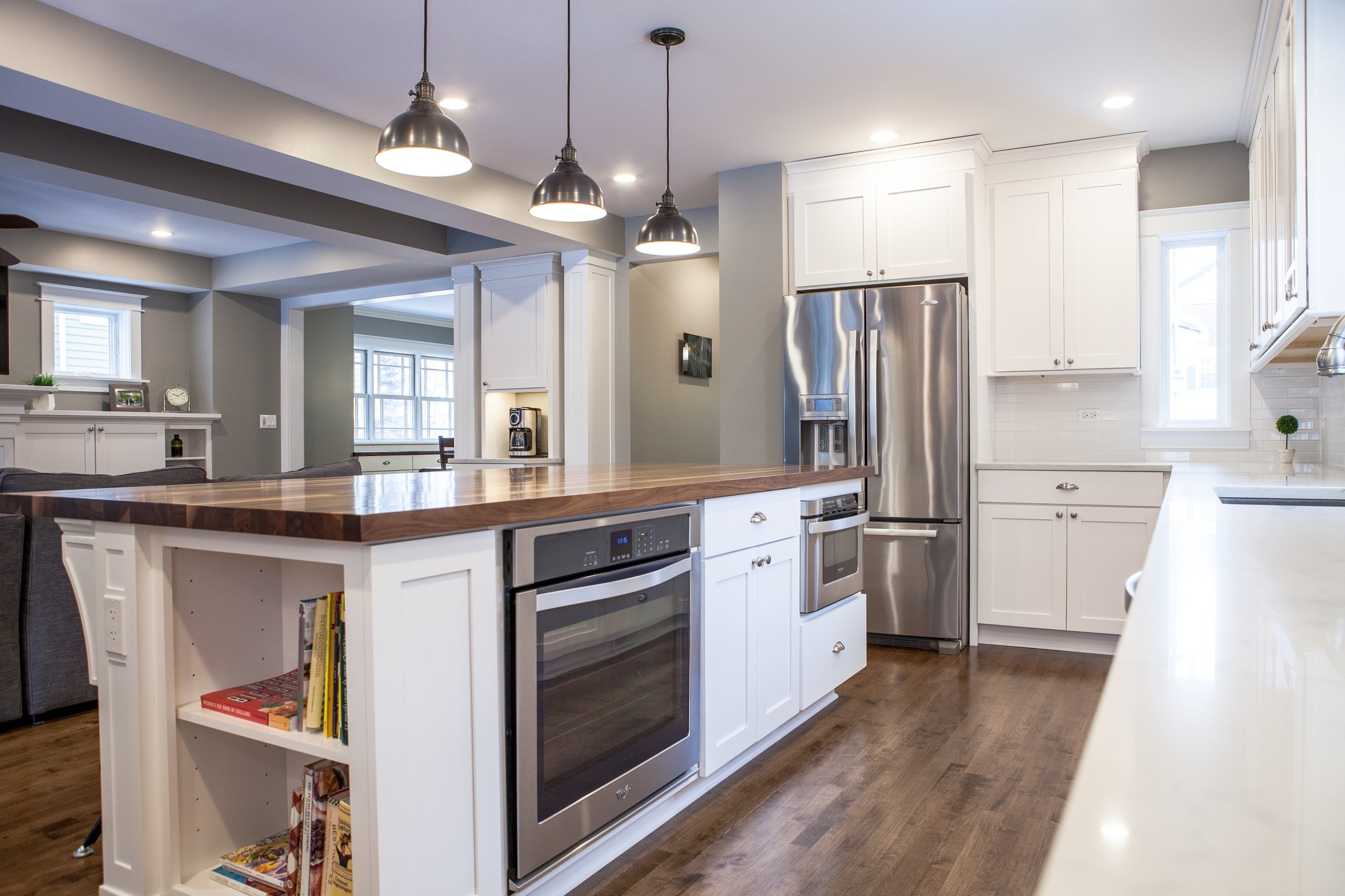 Kitchen Island Design and Layout Ideas: Enhance Functionality and Style